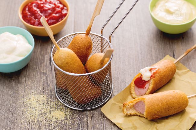 Corn dog - Recettes italiennes par GialloZafferano