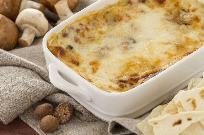 Lasagnes de pain carasau - Recettes italiennes par GialloZafferano